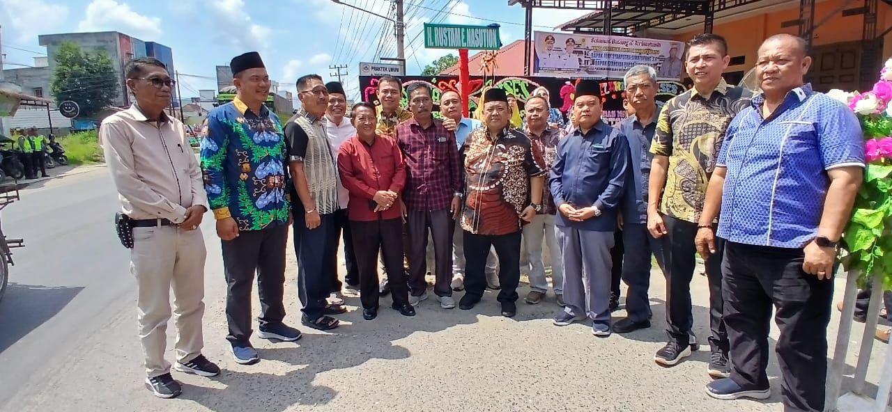 Penabalan Nama Jalan H.Rustam Efendi Nasution,Wujud Penghargaan atas ...